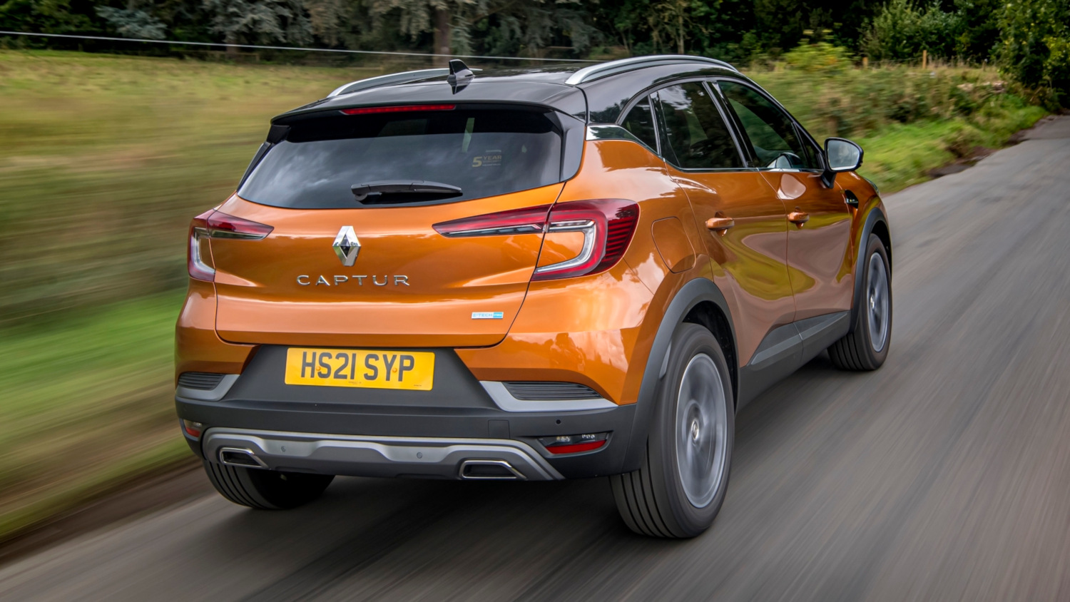 Renault Captur E-TECH engineered 2023 | SUV Drive